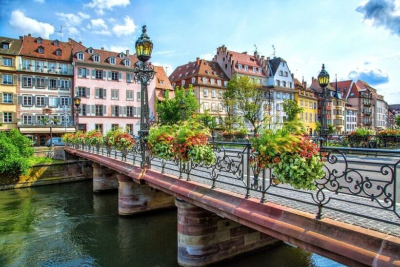 Strasbourg: Private custom tour with a local guide - Why Consider a Private Tour in Strasbourg?