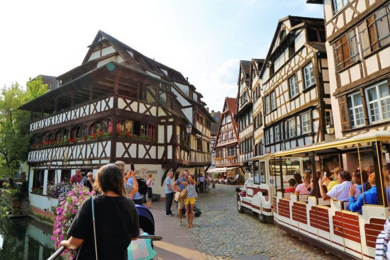 Strasbourg: Private Walking Tour of the Historical Center - Accessibility and Flexibility