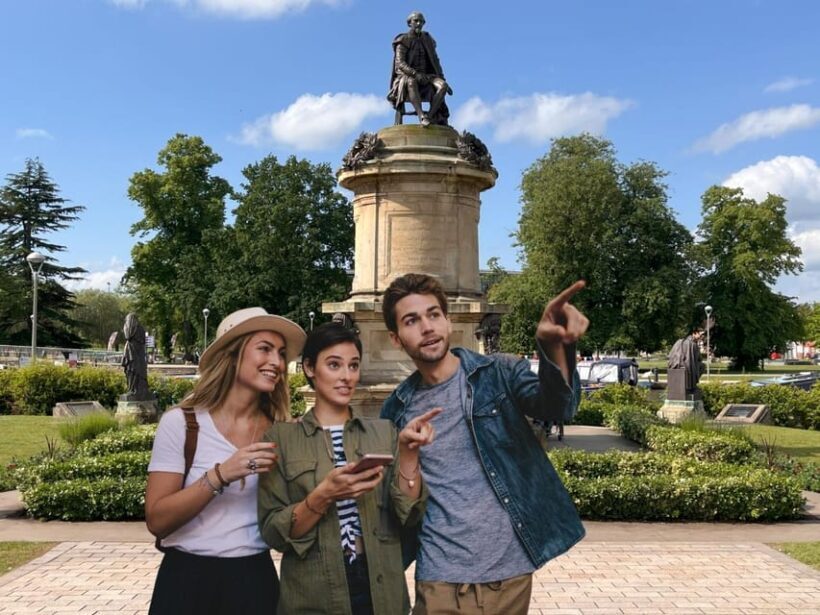 Stratford-upon-Avon: City Walking Tour & Exploration Game - What Makes This Tour Stand Out?