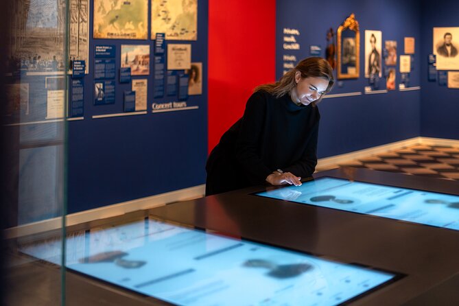 Strauss Exhibition Incl. LED Concert Show / Coffee + Strauss Cake - Operating Hours and Accessibility