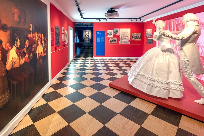 Strauss Exhibition Incl. LED Concert Show / Coffee + Strauss Cake - How to Reserve Your Spot