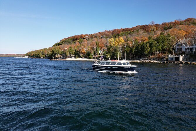 Strawberry Islands Scenic Boat Tour and Historic Cottage Row - Who Would Love This Tour?