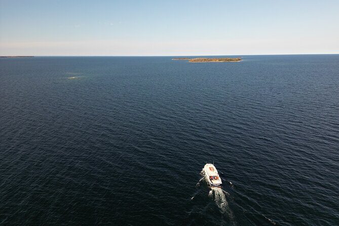 Strawberry Islands Scenic Boat Tour and Historic Cottage Row - Frequently Asked Questions