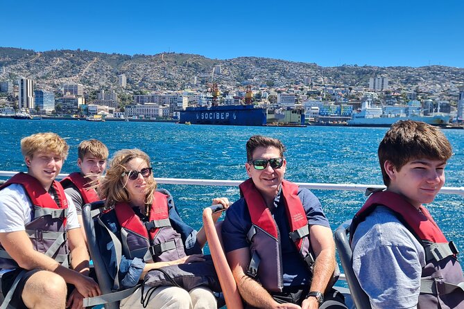 Street Art in Valparaiso and Wines in Casablanca From Santiago - Meeting and Pickup Details