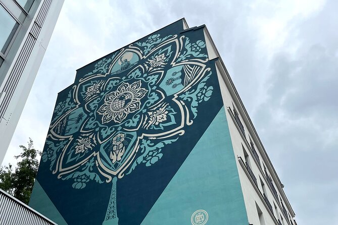 Street Art tour of the most beautiful frescoes in Paris! - Key Points