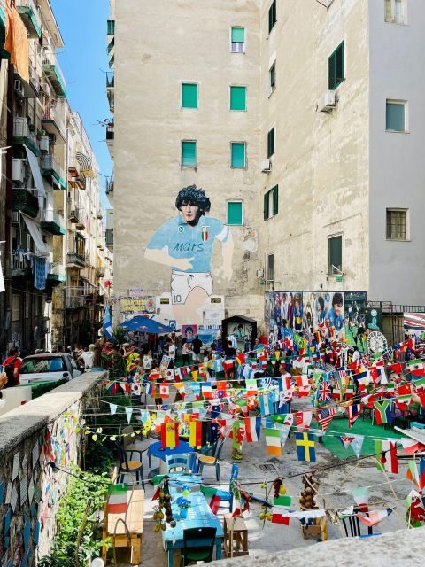 Street art tour of the Spanish Quarters & Maradona idol - FAQ