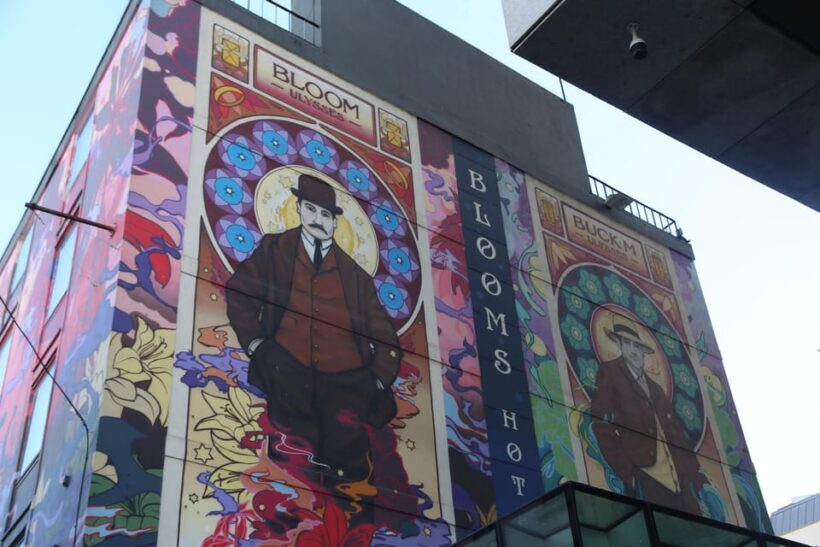 Street Art Walking Tour - Authenticity & Community Engagement