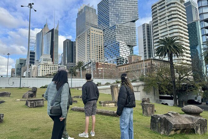 Street Eats Harbour Treats - Sydney’s Street Eats Harbour Treats: A Balanced Look at a Delightful Intro to the Harbour City