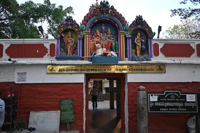 Street Food +Local Market+ Mystery Nandi Temple= Malleswaram Walk - A Guided Taste of Bangalore’s Malleswaram