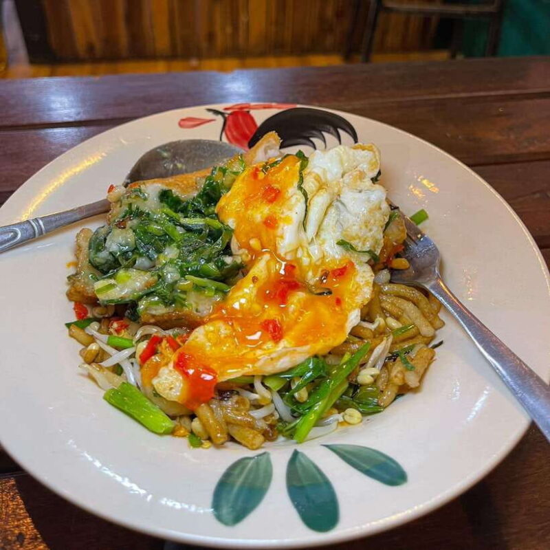 Street Food Tour and Phare Circus with Tuk-Tuk Transfers - FAQ