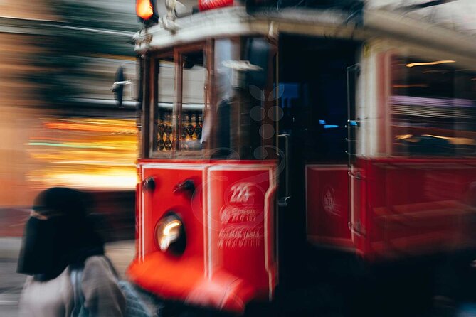 Street Food & Wine Pairing Kadikoy Evening Tour - Accessibility and Participation