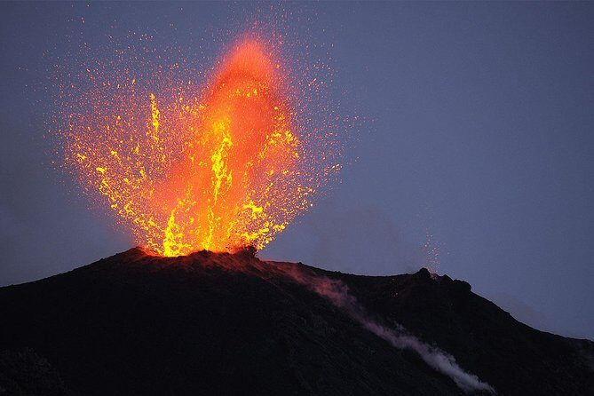 Stromboli: sunset trekking to Sciara del Fuoco - Ashàra - The Itinerary in Detail