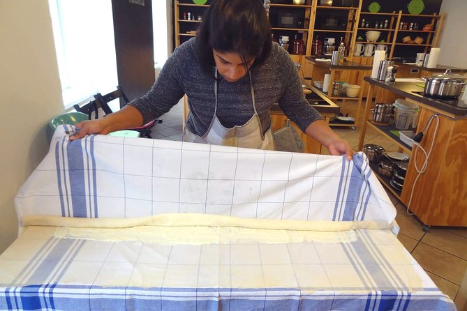 ŠTrukli Cooking Class With Dolac Market Tour - Learning the Art of Štrukli Making