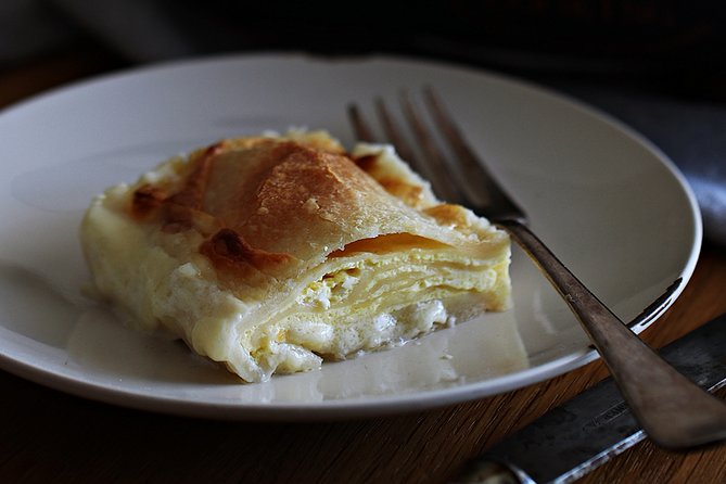 ŠTrukli Cooking Class With Dolac Market Tour - Small Group Dynamics and Personal Attention