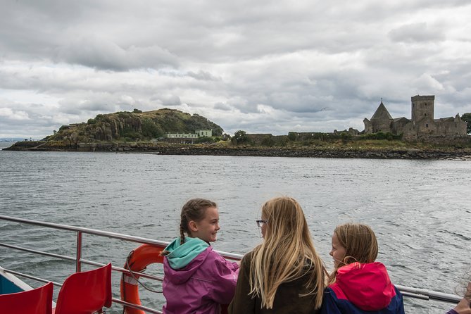 Stunning 90-Minute Firth of Forth Sightseeing Cruise Adventure - Capturing Unforgettable Photos