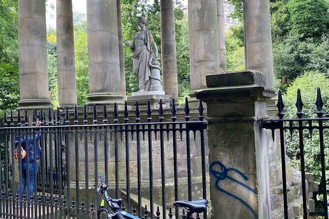 Stunning Edinburgh E-Bike Tour Max 10 People Small Group - Whats Included in Your Tour
