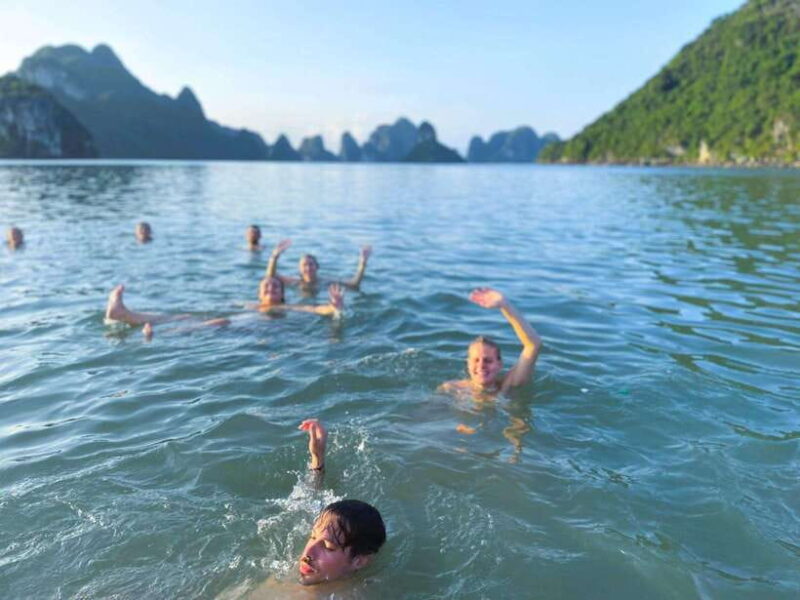 Stunning Lan Ha Bay Sunset Tour from Cat Ba Island - Engaging Activities That Make the Trip Memorable