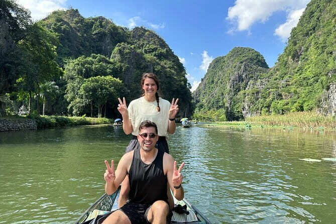 Stunning Ninh Binh Daily Tour Small Group by 9 Limousine - A Closer Look at the Itinerary