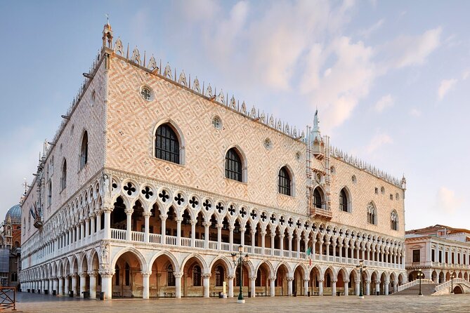 Stunning Venice Walking Tour for Couples - Who Should Book This Tour?