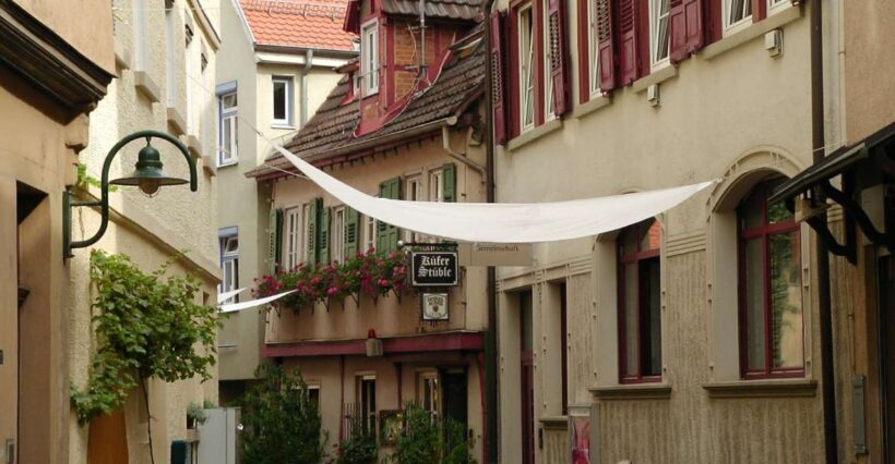 Stuttgart: Culinary Excursion through Bad Cannstatt - Walking Through History and Sights