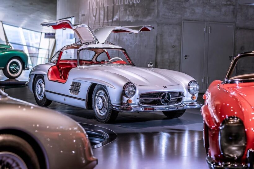 Stuttgart: Mercedes-Benz Museum Entry Ticket - The Layout and Exhibits