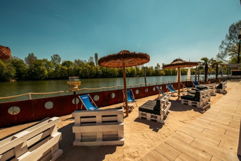 Stuttgart: Water Shoe Rental - FAQ