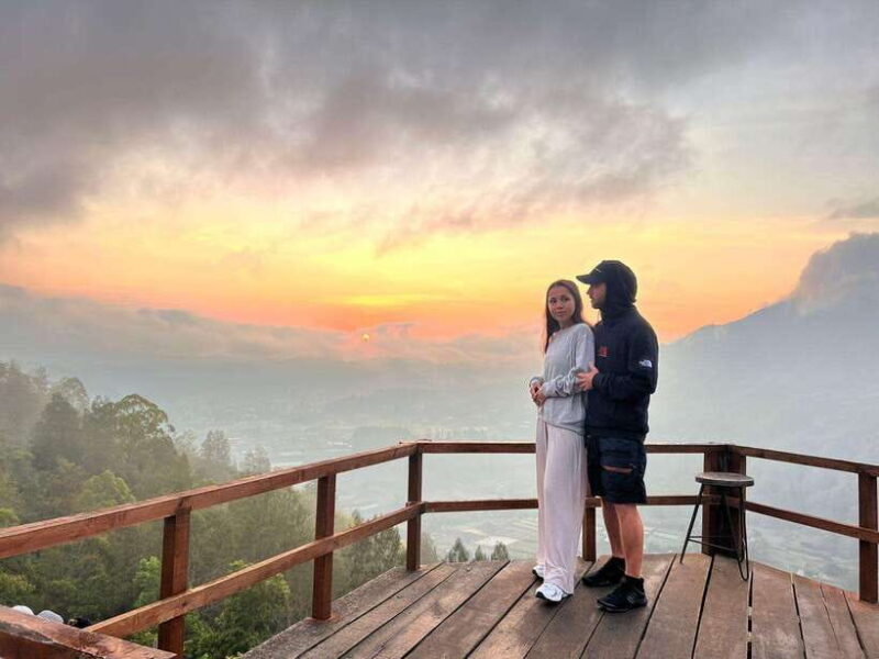 Sukawana Jeep Sunrise & Black Lava Tour - Key Points