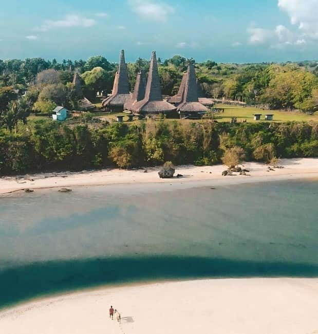 Sumba Island: Private Car Customized Tour with Driver - Key Points