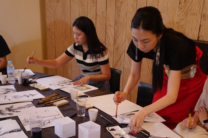 Sumi-e Ink Painting Suiboku-Ga Workshop in a Japanese Teahouse - Common Questions