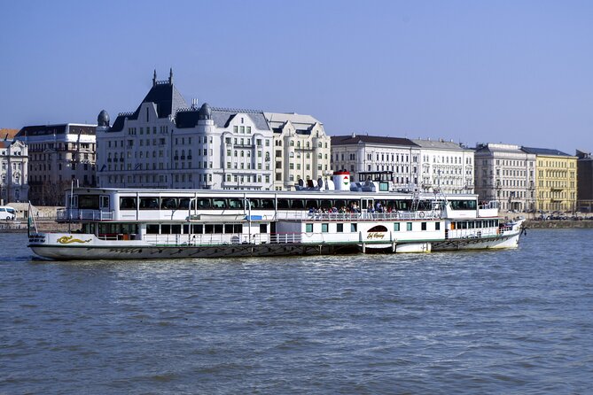Summer Daytime Cruise on the Danube with Drink Options - Is This Cruise Worth the Price?
