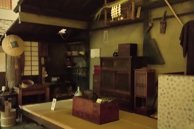 Sumo Practice Watching and Japan's Beautiful Culture and History - Experiencing the Tranquility of Japanese Gardens