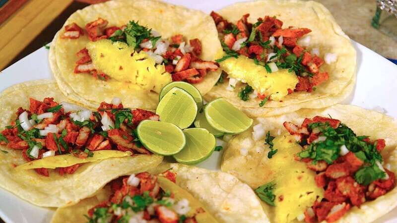 .Sun-only: Lucha Libre wrestling tacos & beer! MexicanFiesta - What Makes This Tour Stand Out?