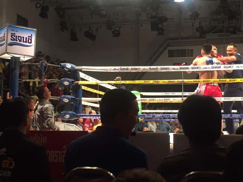 Sunday Adventure : Bangkok Muay Thai Fight Private Tour - The Venue and Atmosphere