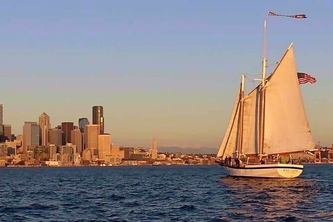 Sunday Brunch Cruise with Buffet in Washington - Key Points