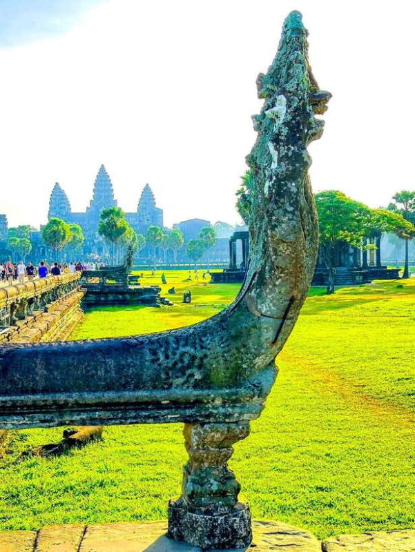 Sunrise at Angkor Wat and Full day with Fascinating Temples - Who Should Consider This Tour?