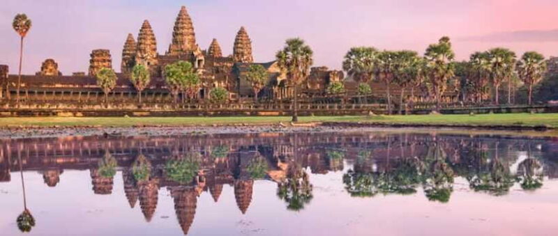 Sunrise at Angkor Wat and Small Tour with Tours Guide - Banteay Kdei and Final Highlights