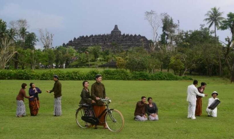 SUNRISE AT VIEWPOINT, BOROBUDUR & PRAMBANAN - Final Thoughts