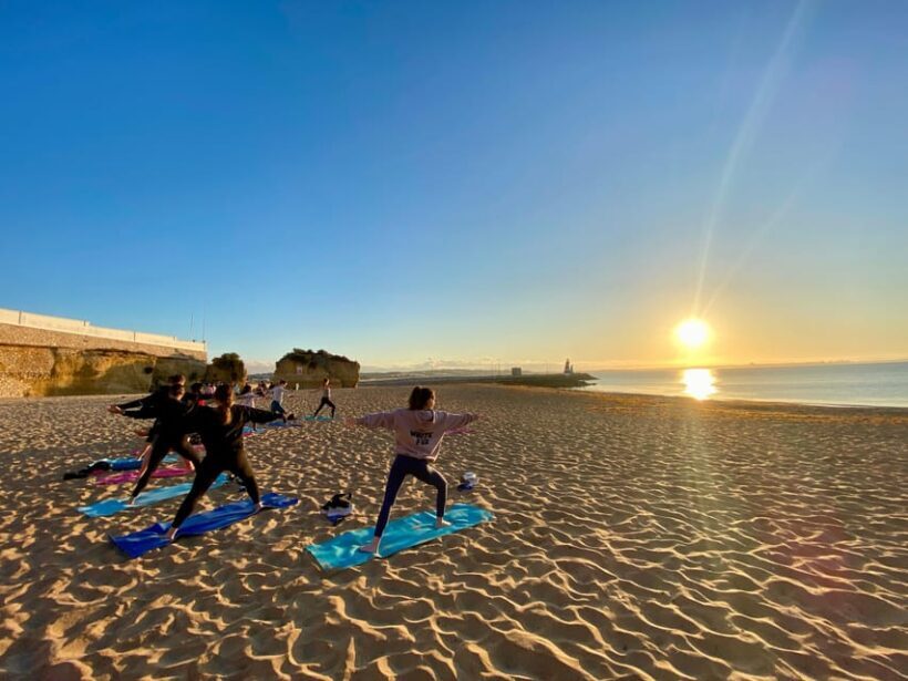 Sunrise Beach Yoga in Lagos by el Sol Lifestyle - Key Points