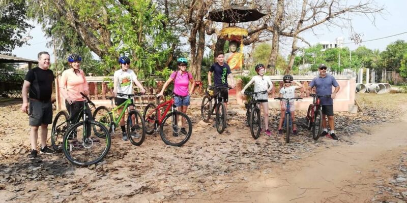 Sunrise Cycling Of Angkor Wat Temple - Food and Refreshments: A Taste of Cambodia