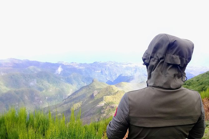 Sunrise Guided Hike PR1 Pico Do Areeiro Pico Ruivo Small Group - Reaching the Pico Ruivo Summit