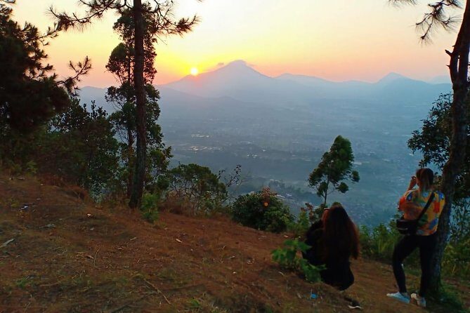 Sunrise Gunung Putri Lembang From Bandung - An In-Depth Look at the Itinerary
