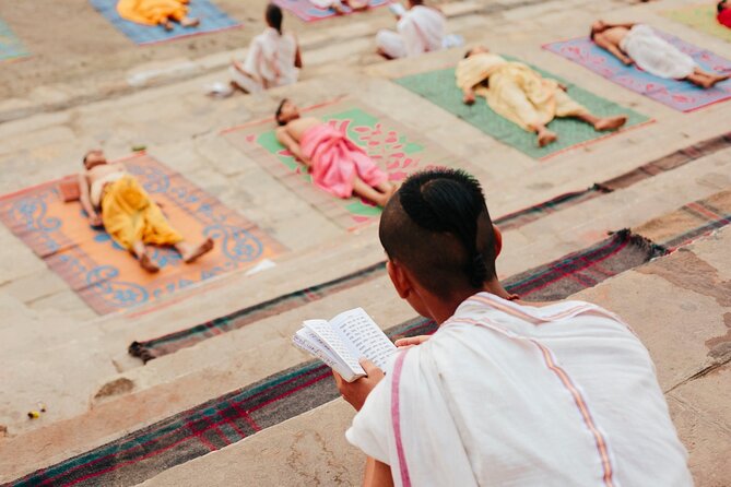 Sunrise & Morning Down Town, Walking Tour. Daily Tour - The Authenticity and Value of the Tour