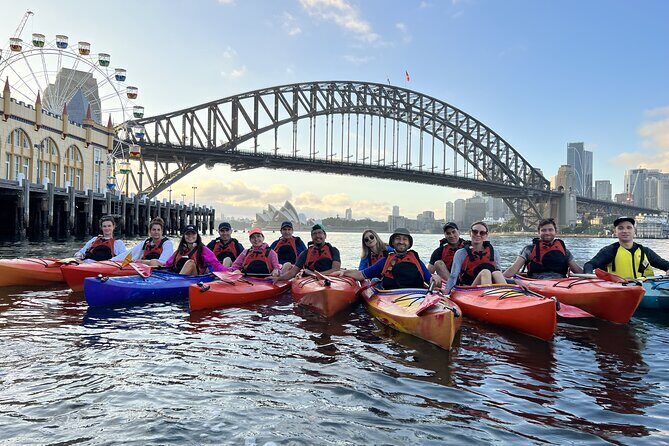 Sunrise Paddle Session on Syndey Harbour - An In-Depth Look at the Sunrise Kayak Experience