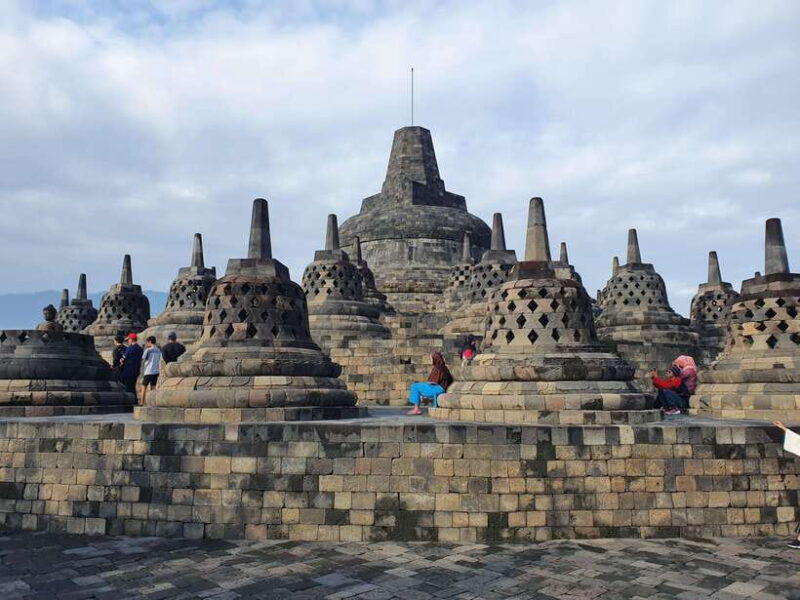 Sunrise Point & Borobudur Real Tours No Hidden Cost - FAQs