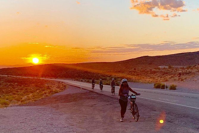 Sunrise Red Rock Canyon Self-Guided Electric Bike Tour with Hotel Pick-up - Discovering Red Rock Canyon on Electric Bikes