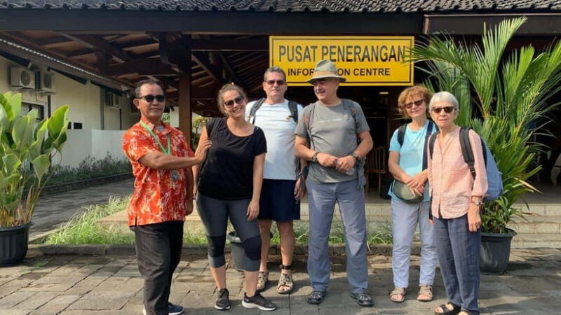 Sunrise Setumbu hill, Borobudur, Merapi Volcano & Prambanan - Practical Details and Value