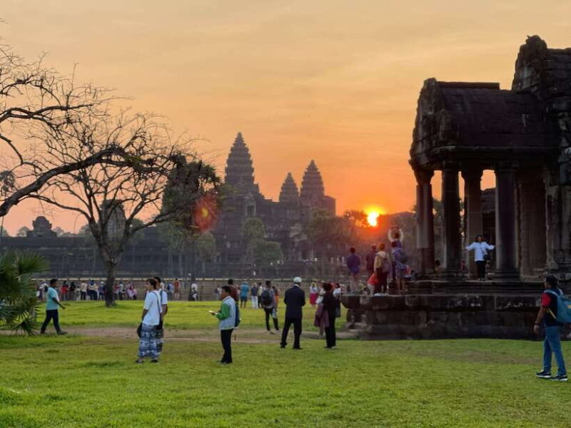 Sunrise Shared Tour in Angkor from Siem Reap - The Sum Up