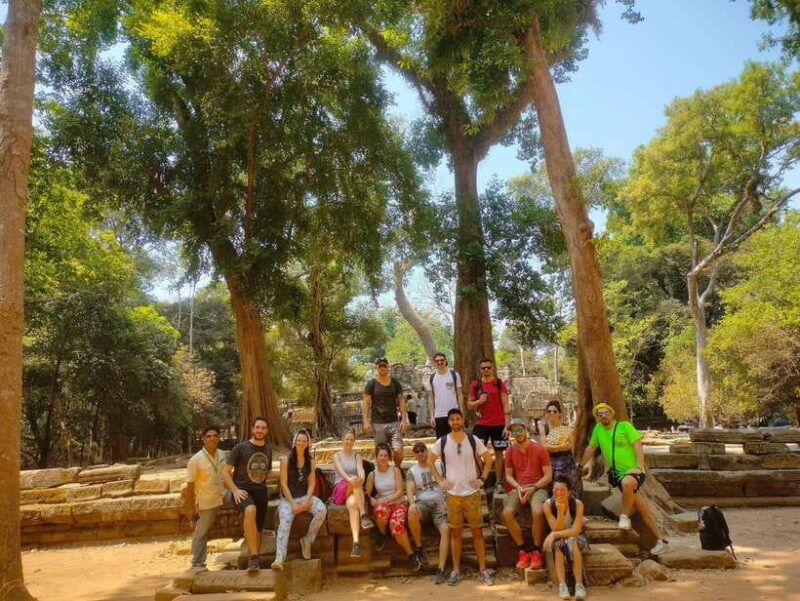 Sunrise Shared Tours: Angkor Wat-Bayon-Ta Prohm-Banteay Srei - Exploring the Temples: What You Can Expect