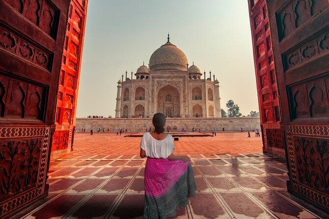 Sunrise Taj Mahal & Agra Fort Tour from Delhi - Transportation and Guides: Why They Matter