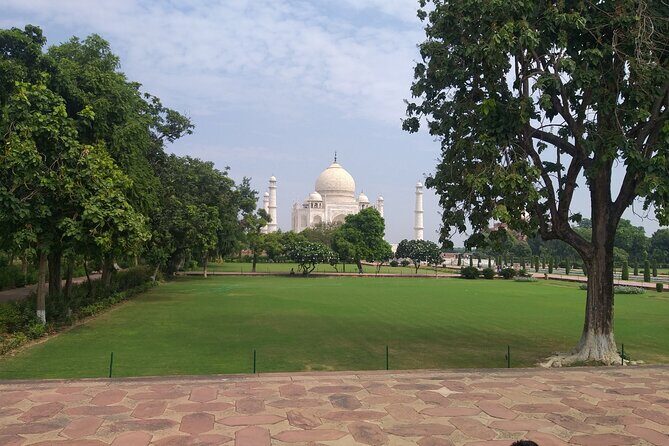 Sunrise Taj Mahal Tour - An In-Depth Look at the Tour